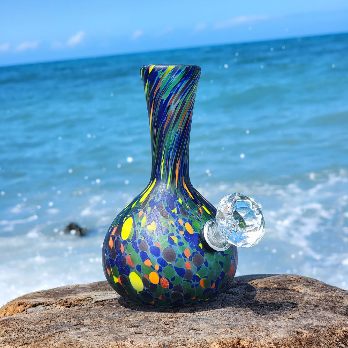 Vintage Vase Bong “Mosaic Sundance” – Bongs In Paradise